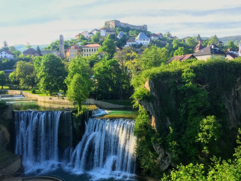 定番にさようなら。誰も知らないヨーロッパの穴場観光スポット10選+がっかり観光地3選【東欧・バルカン諸国】 | Ça voir! －さぼわーる－